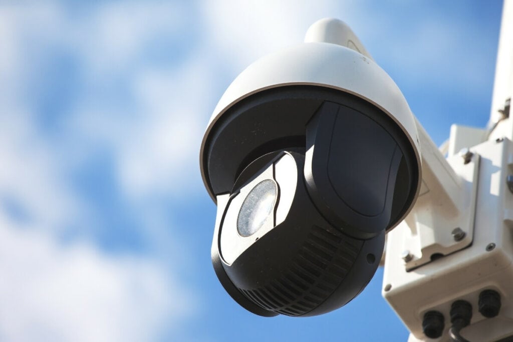Selecting the Right Security Camera or Surveillance System - Setick