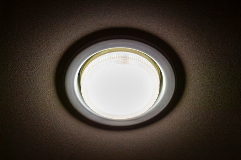 How To Design Your Recessed Can Lighting Layout - Setick